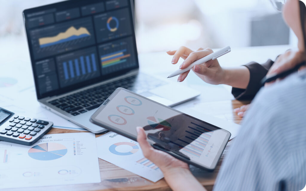 ホーム - 株式会社CEGB